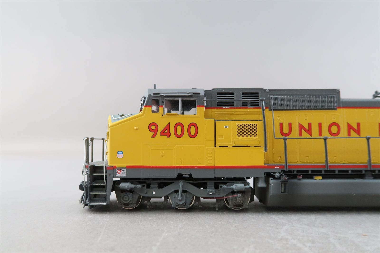 HO Brass Model - OMI 5154 UP Union Pacific 8-40CW Dash Wide Nose #9400 ...
