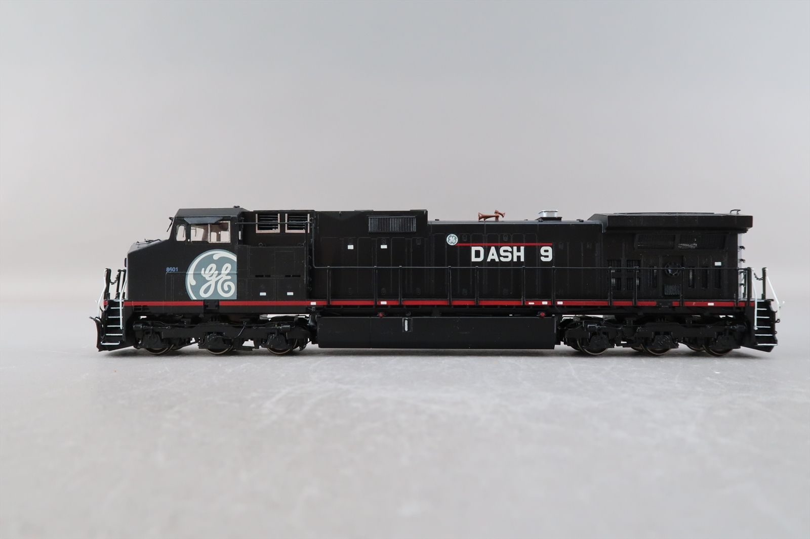 HO Brass Model - OMI 6529.1 GE General Electric Demo Demonstrator C44 ...