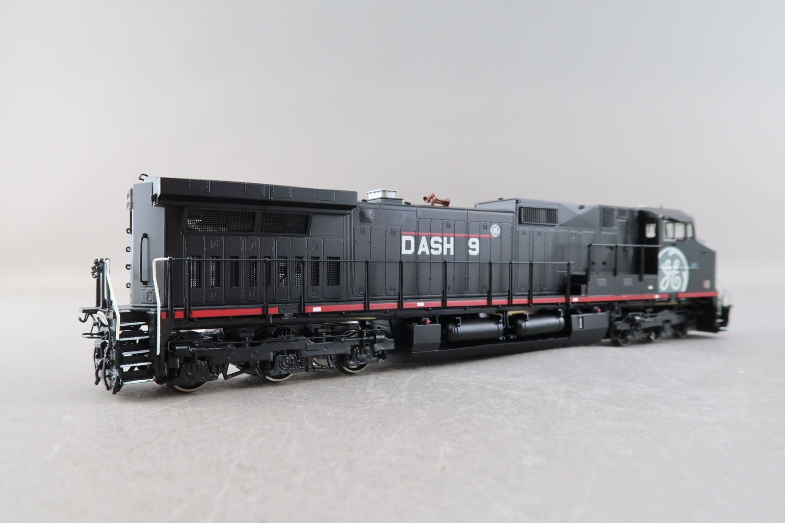 HO Brass Model - OMI 6529.1 GE General Electric Demo Demonstrator C44 ...