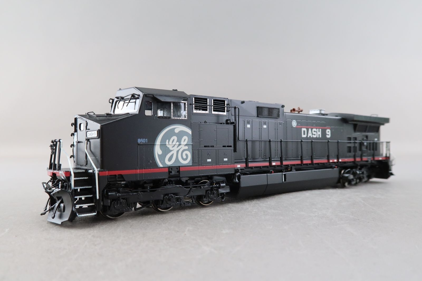 HO Brass Model - OMI 6529.1 GE General Electric Demo Demonstrator C44 ...