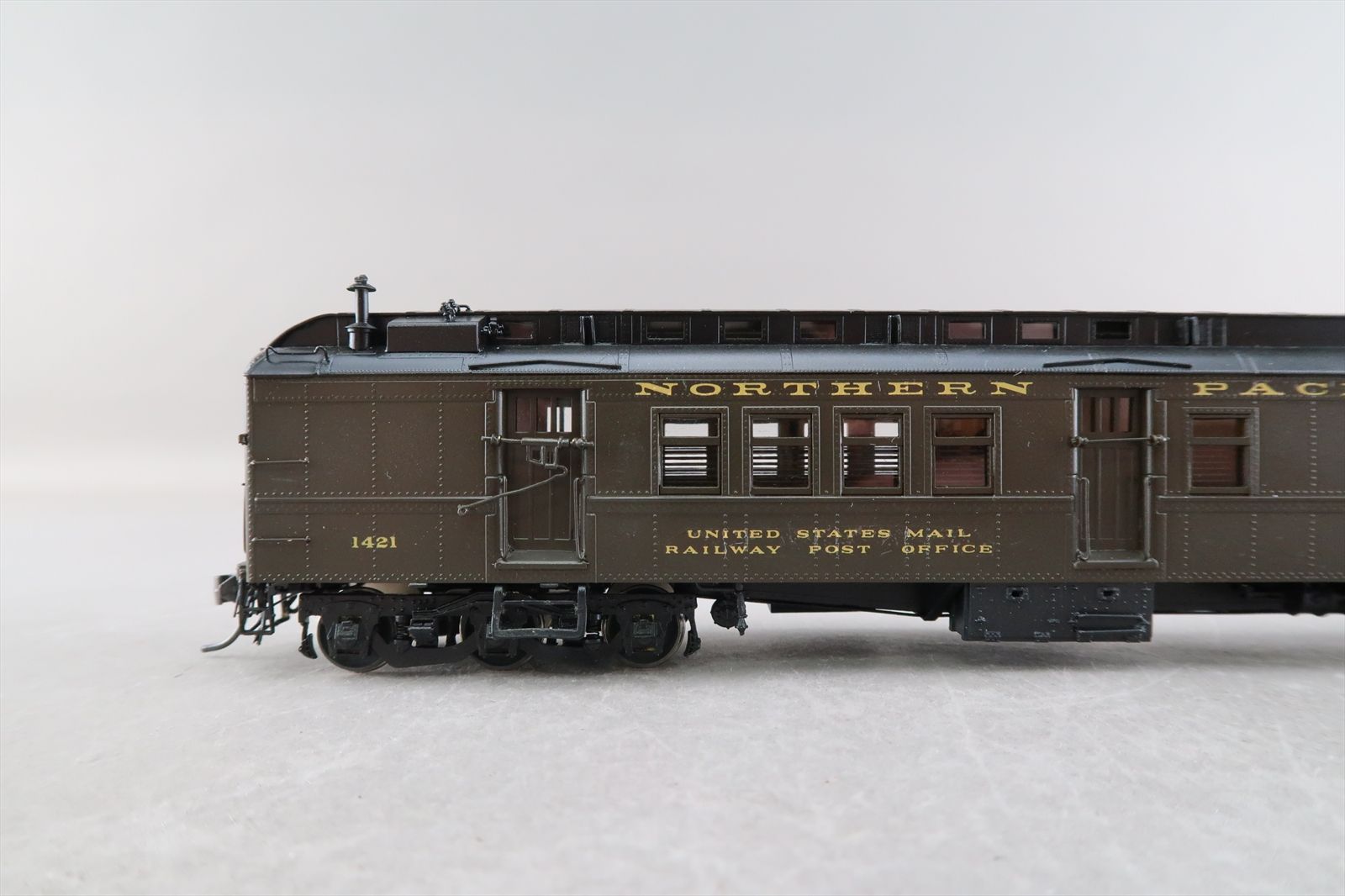 HO Brass Model - W&R NP Northern Pacific Mail & Express Car w/ Center ...