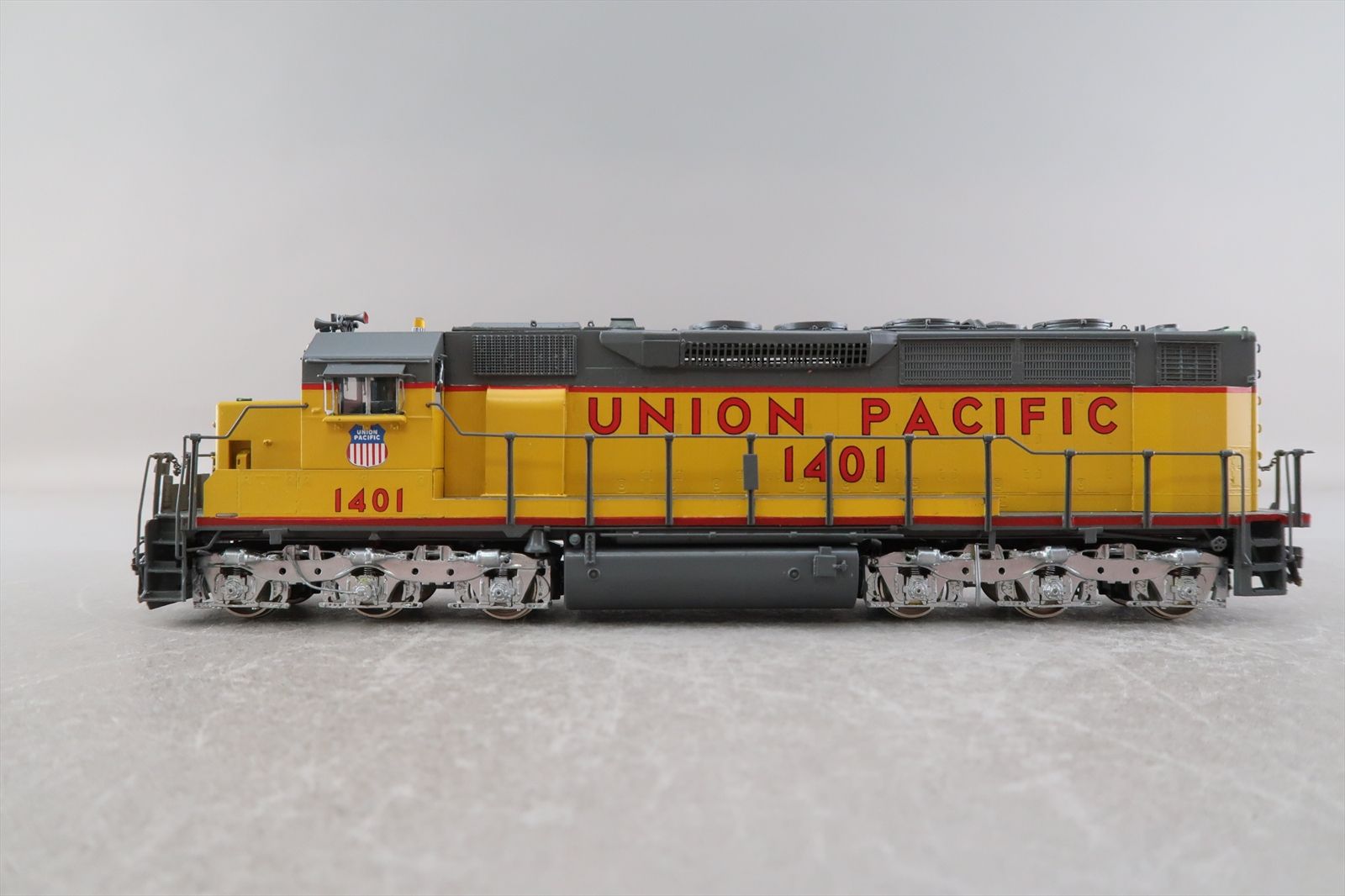 HO Brass Model - OMI 5547.2 UP Union Pacific SDP35 #1401 - F/P - 1991 Run - Ajin