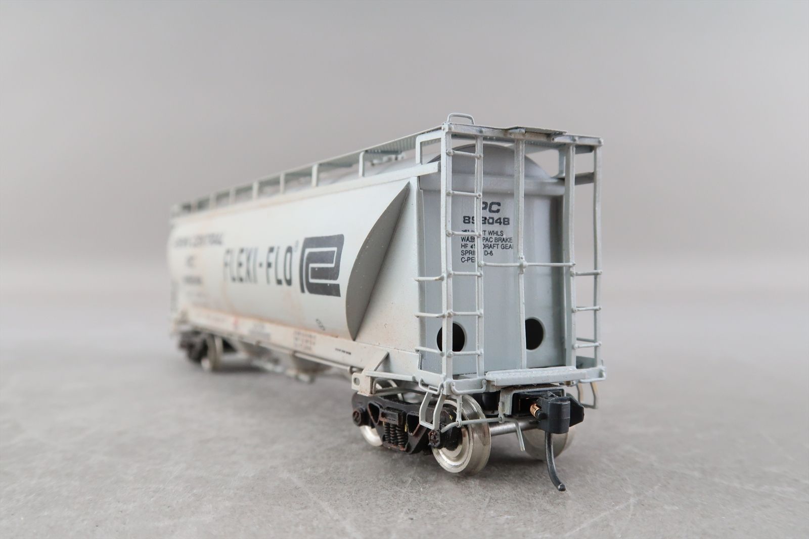HO Brass Model - OMI 3362 PC Penn Central Pd 3000 Covered Hopper ...
