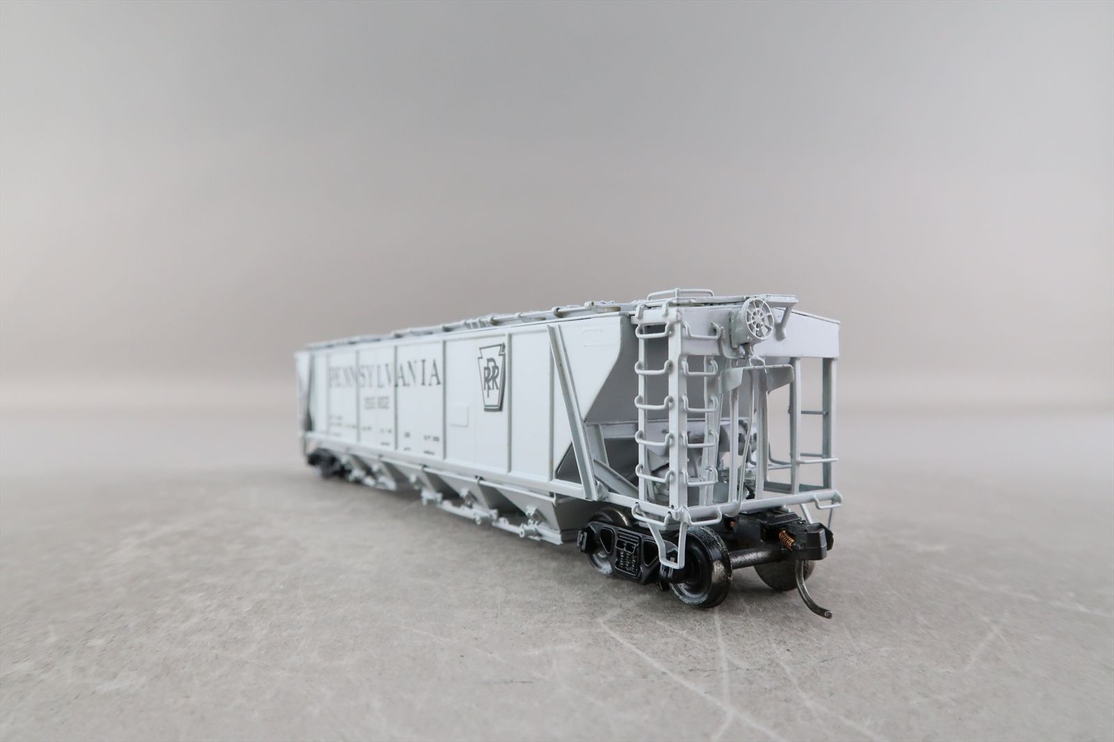 HO Brass Model - OMI 1313 PRR Pennsylvania H32 5 Bay Covered Hopper ...