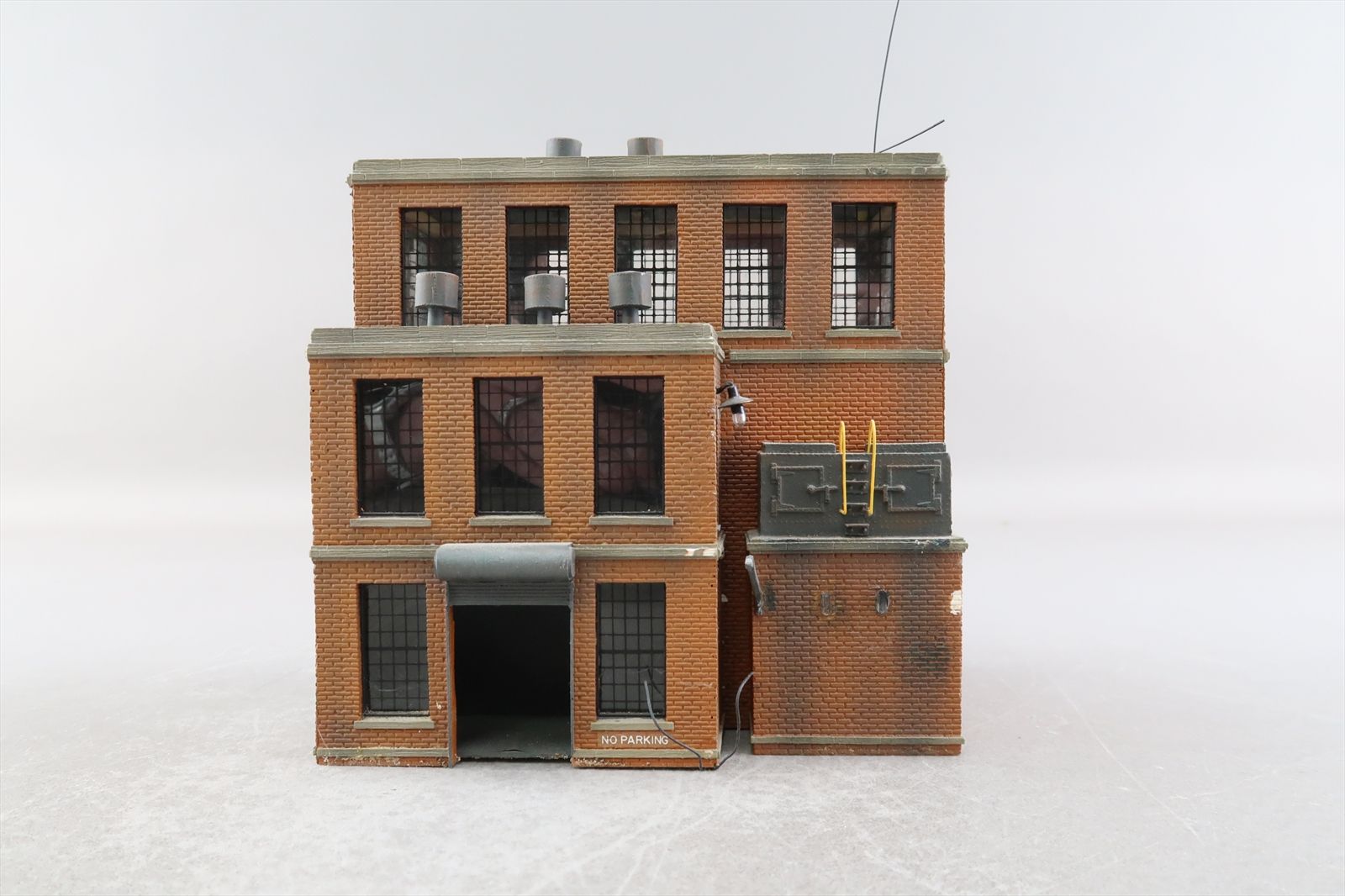 HO 1:87 Craftsman - CITY - Magnuson Factory - 4" x 6" x 7.5 ...
