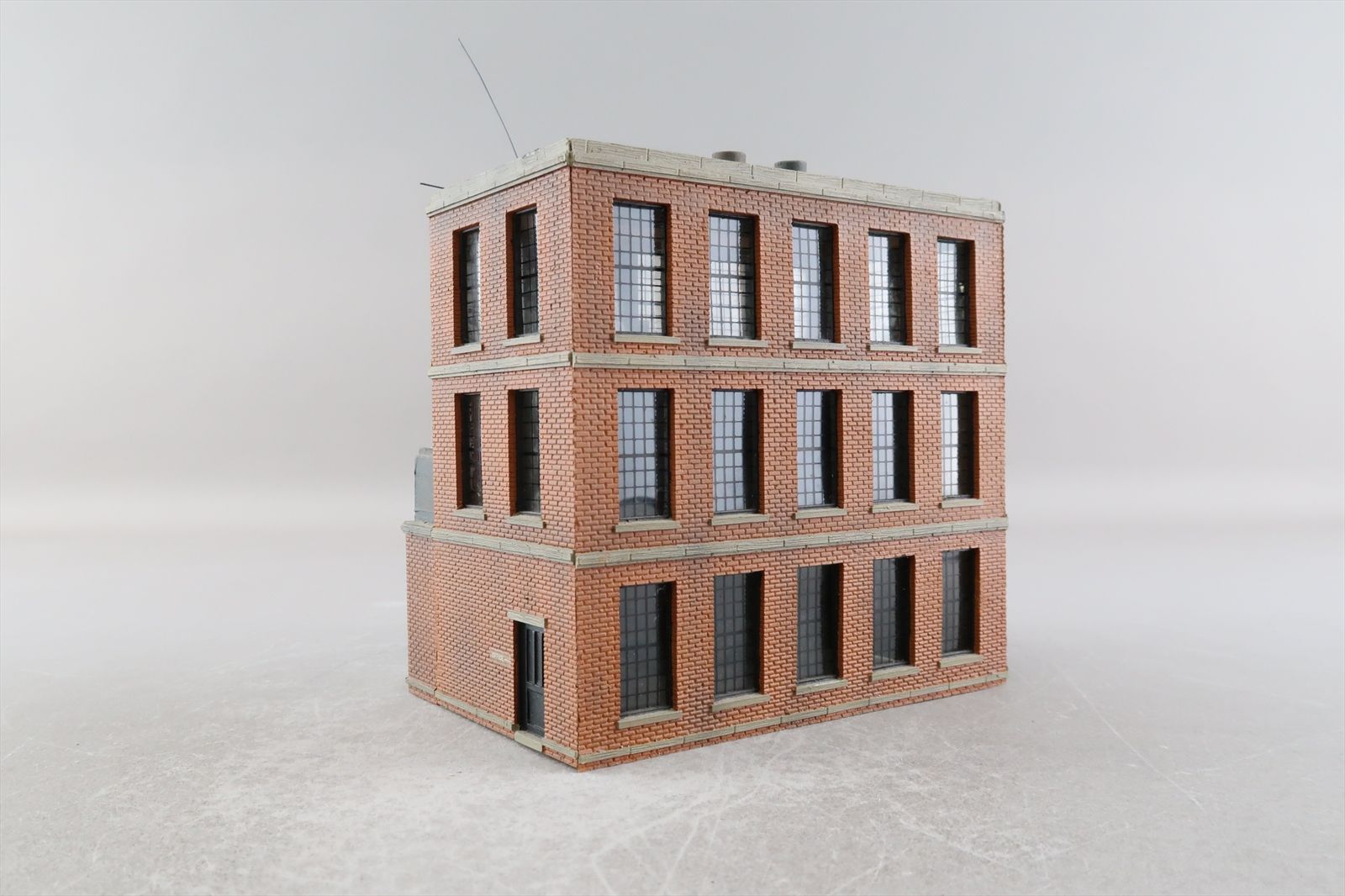 HO 1:87 Craftsman - CITY - Magnuson Factory - 4" x 6" x 7.5 ...