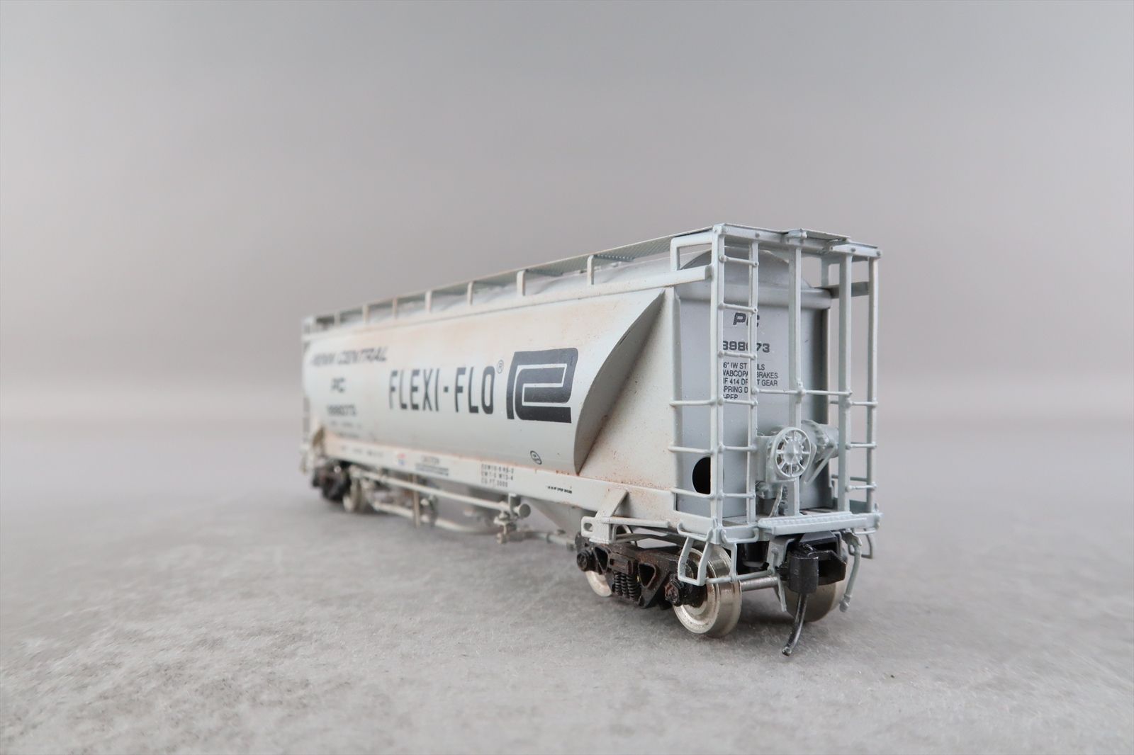HO Brass Model - OMI 3362 PC Penn Central Pd 3000 Covered Hopper ...