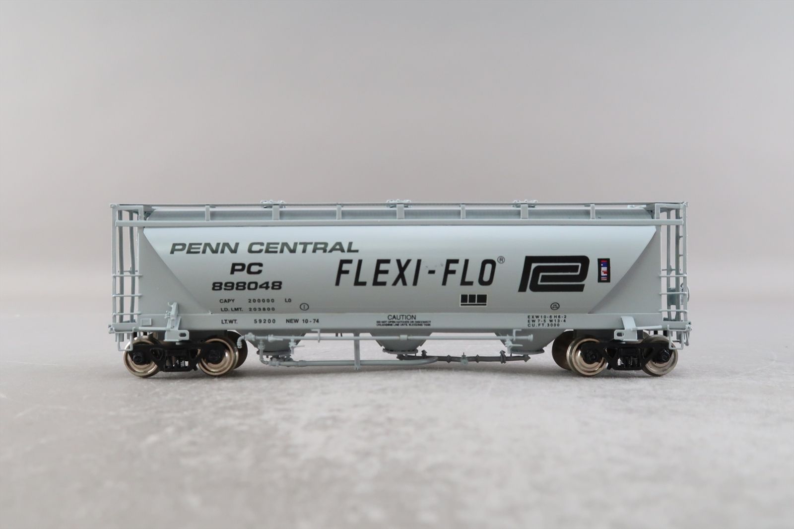 HO Brass Model - OMI 3362.5 PC Penn Central PD3000 Flexi-Flo Covered ...