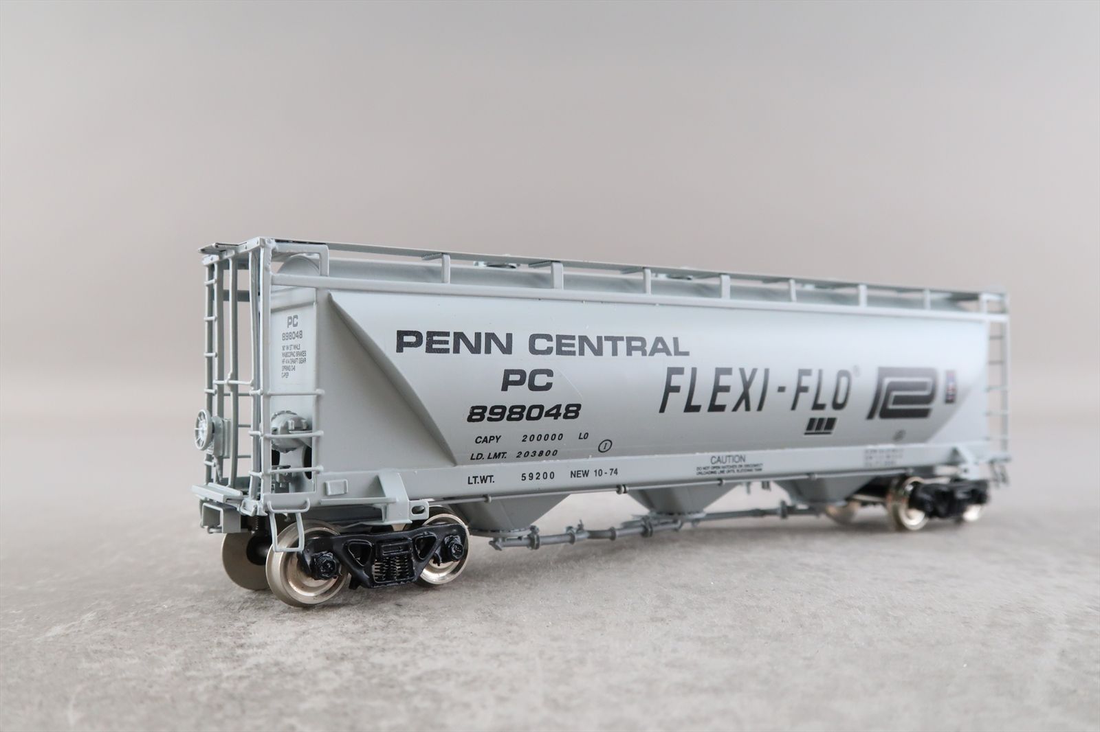 HO Brass Model - OMI 3362.5 PC Penn Central PD3000 Flexi-Flo Covered ...