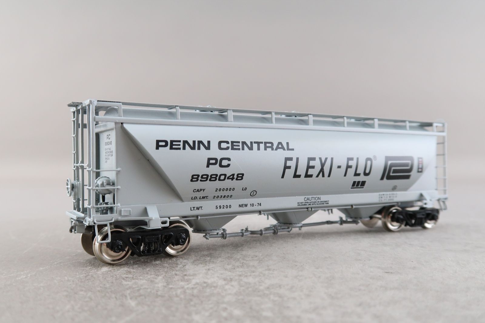 HO Brass Model - OMI 3362.5 PC Penn Central PD3000 Flexi-Flo Covered ...