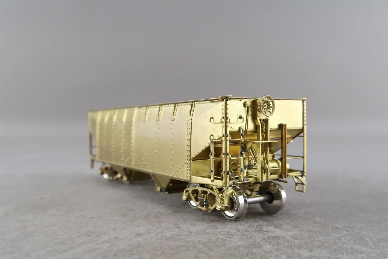 HO Brass Model - OMI 3051 C&O Chesapeake & Ohio 2 Bay Hopper Flat End ...