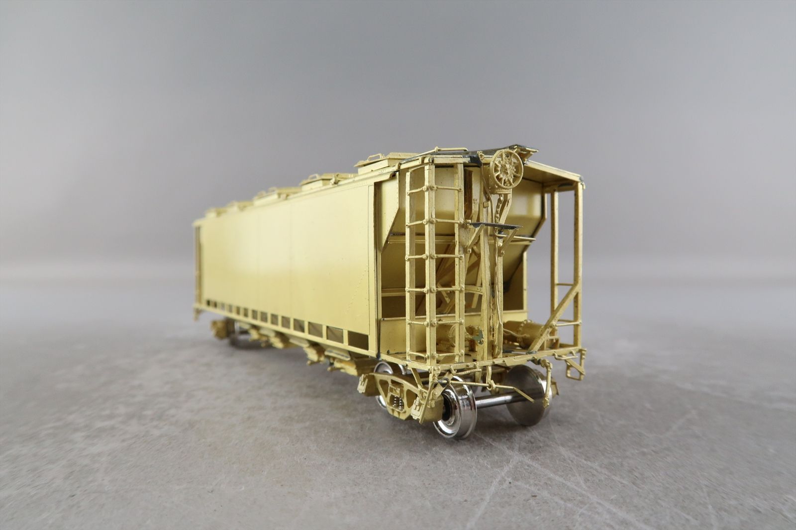 HO Brass Model - OMI 3180 CP CPR Canadian Pacific Slab Side Covered Hopper - Unpainted - 1989 ...