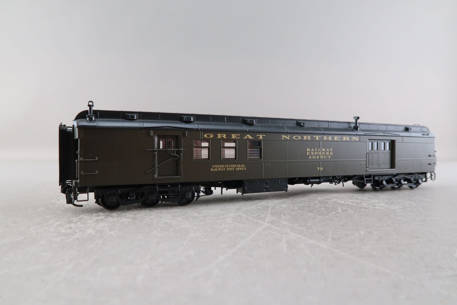 HO Brass Model - CIL 2349.1 GN Great Northern Heavyweight Baggage Mail ...