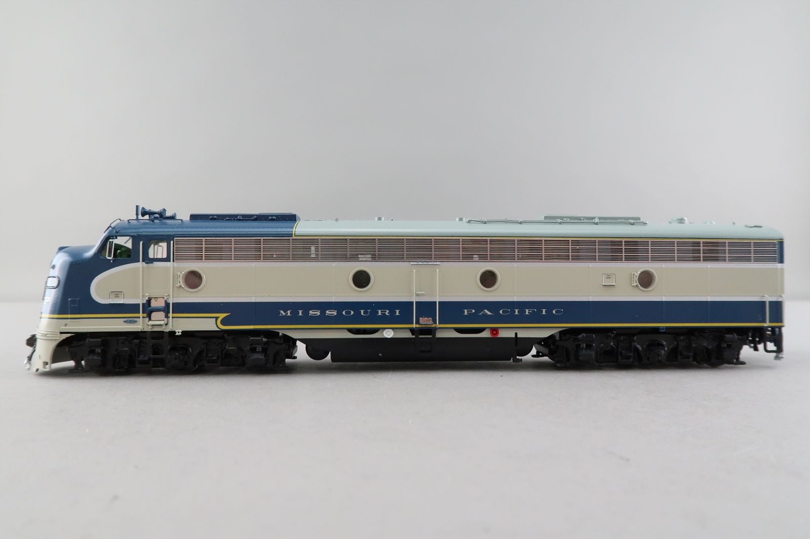 HO Brass Model - CIL 2447.1 MP MoPac Missouri Pacific Eagle E8 E8A A-A ...