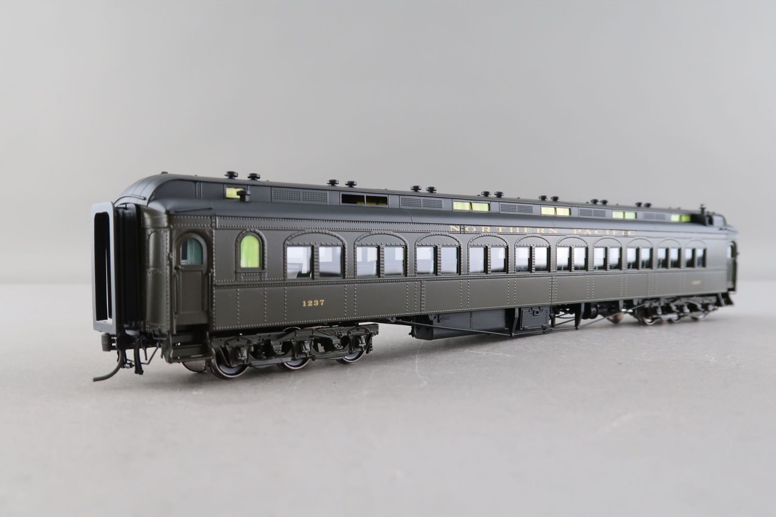 HO Brass Model - W&R NP Northern Pacific Coach Pullman Green #1237 - F ...