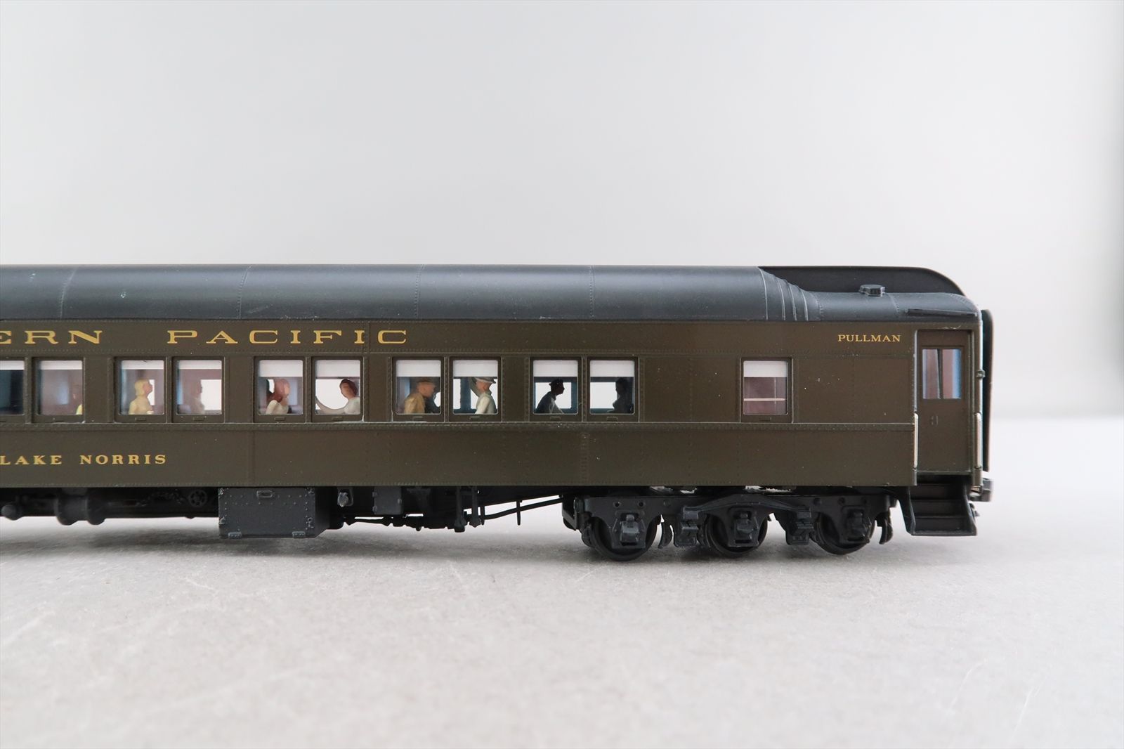 HO Brass Model - TCY 1402 SP Southern Pacific 10-1-2 Sleeper Dark Olive Pullman Lake Norris - F ...