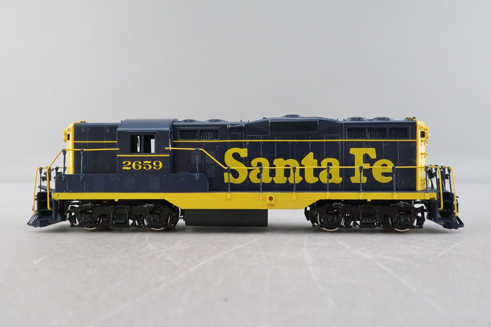 HO Brass Model - Key AT&SF Santa Fe GP7 Phase I Blue / Yellow #2659 - F ...