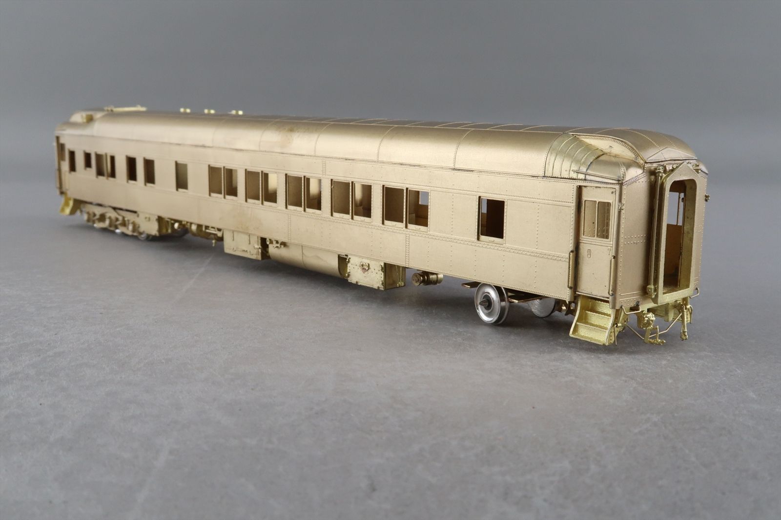HO Brass Model - CIL 2099 10-2 Sleeper w/ Ice Air - Unpainted - 1994 ...