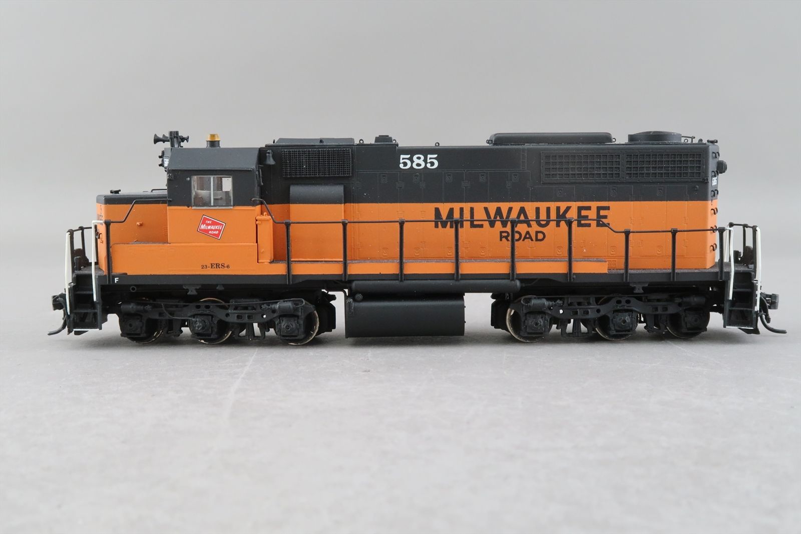 HO Brass Model - OMI 5119 MILW Milwaukee Road SDL39 #585 - Custom - 1991 Run - Ajin