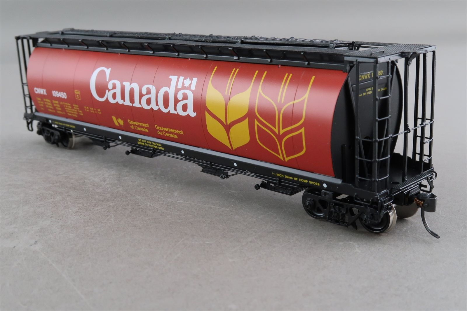 HO Brass Model - OMI 3203 CNWX Government of Canada Hawker - Siddeley ...