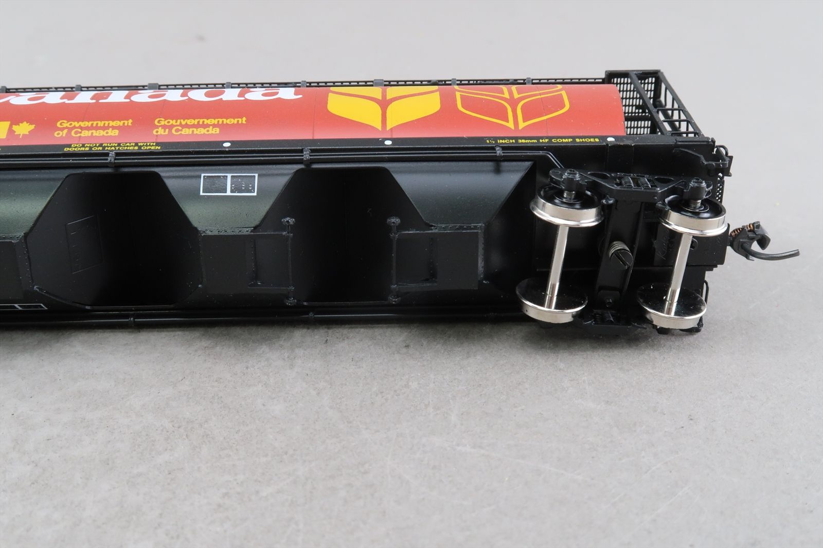 HO Brass Model - OMI 3203 CNWX Government of Canada Hawker - Siddeley ...