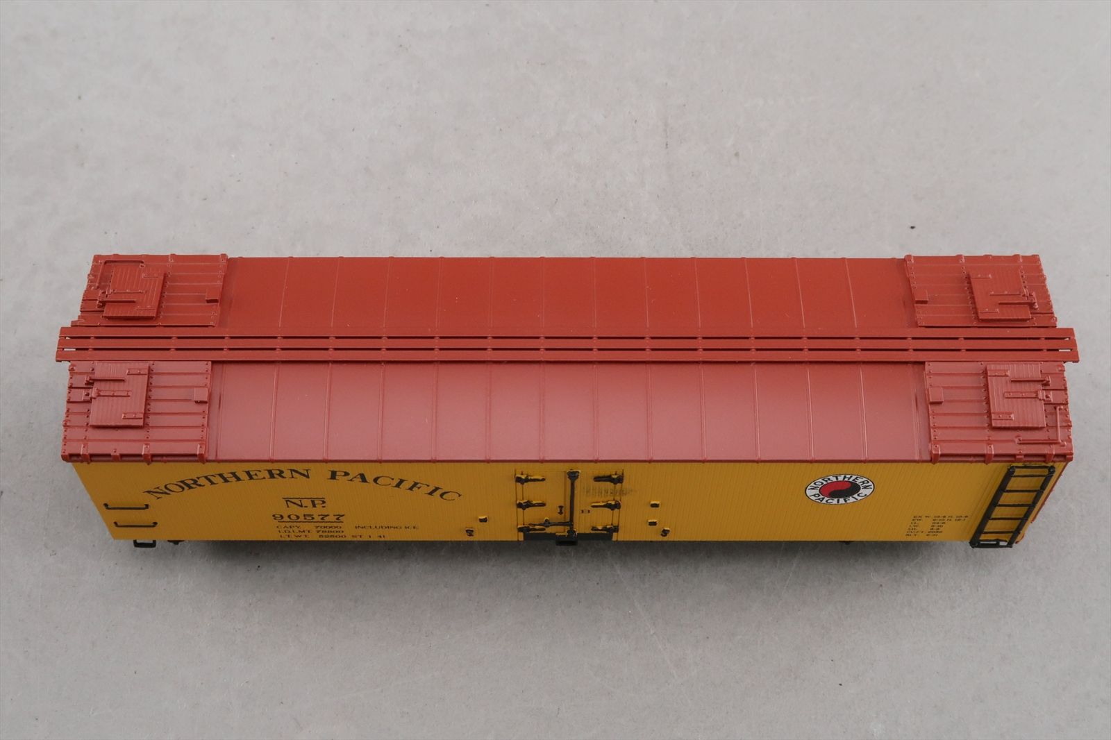 HO Brass Model - W&R Version 3 NP Northern Pacific Wood Reefer Yellow ...