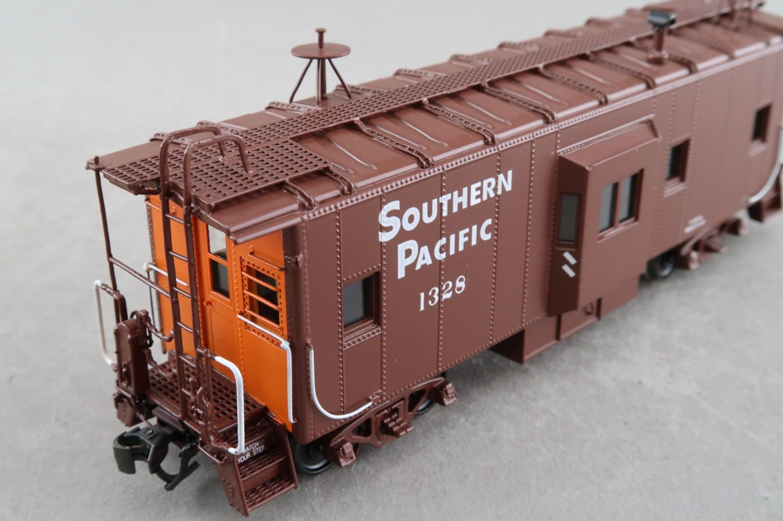 HO Brass Model - CIL 2404.1 SP Southern Pacific C-30-6 Caboose Bay ...