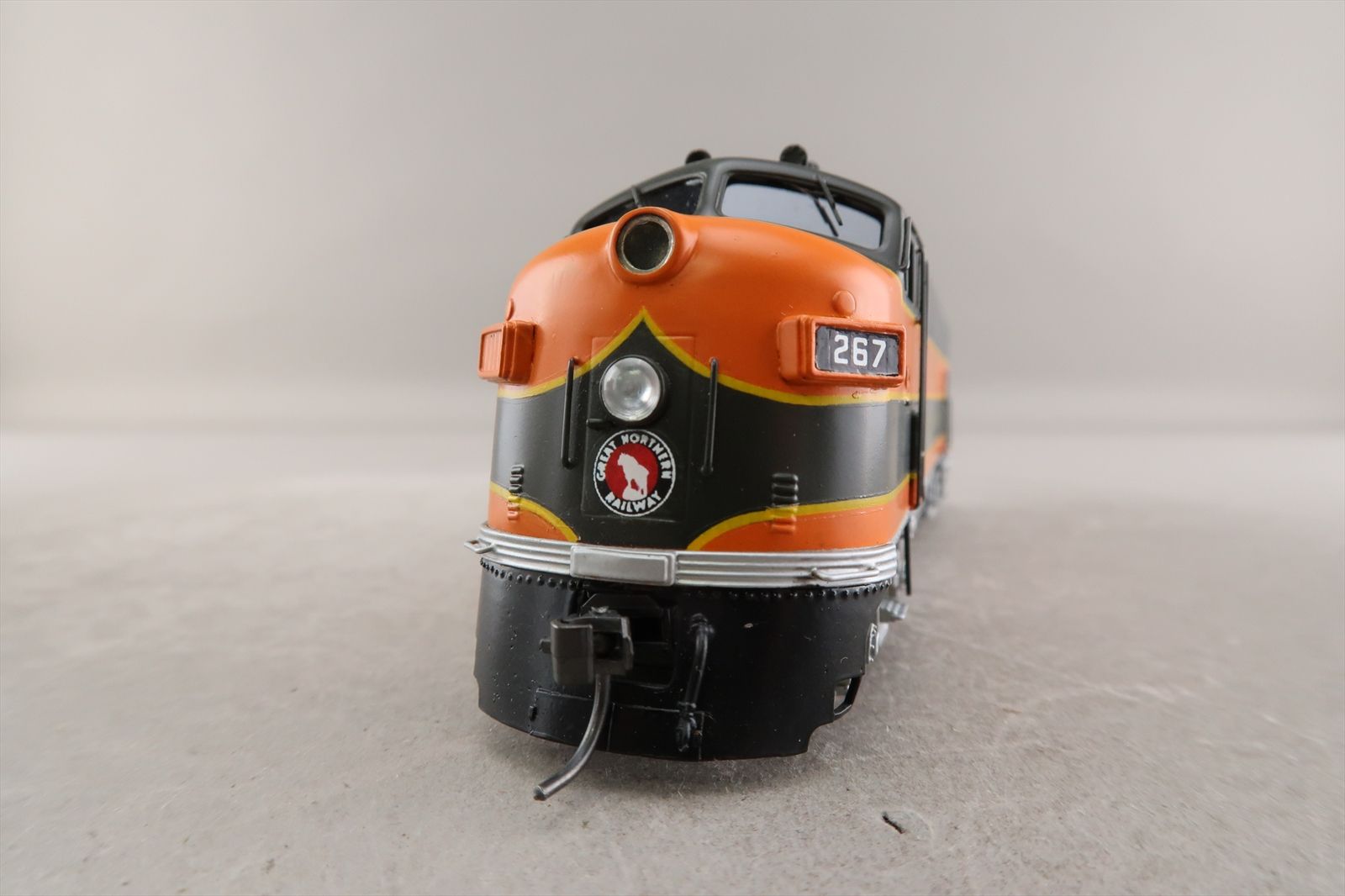 HO Brass Model - Oriental GN Great Northern EMD F3 F3A Phase III EB ...