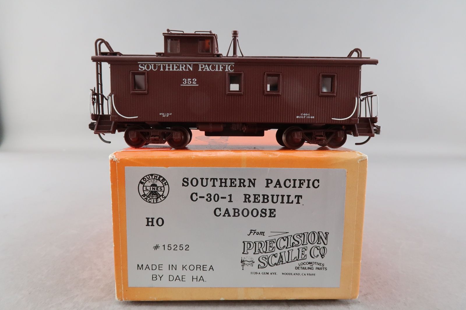 HO Brass Model - PSC 15252 SP Southern Pacific C-30-1 Caboose #352 ...
