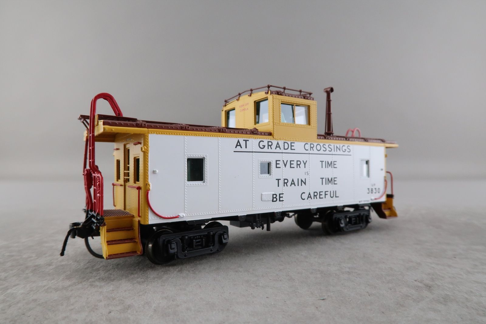 HO Brass Model - OMI 3971.4 UP Union Pacific CA-4 Caboose At Grade ...