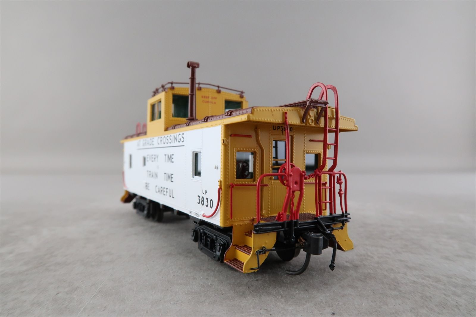 HO Brass Model - OMI 3971.4 UP Union Pacific CA-4 Caboose At Grade ...