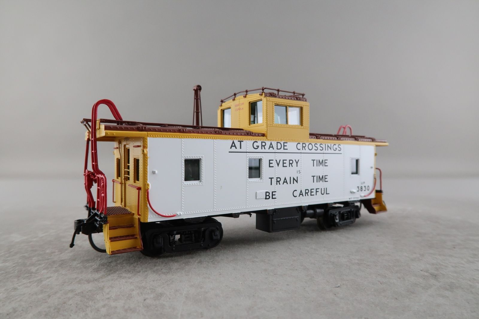 HO Brass Model - OMI 3971.4 UP Union Pacific CA-4 Caboose At Grade ...