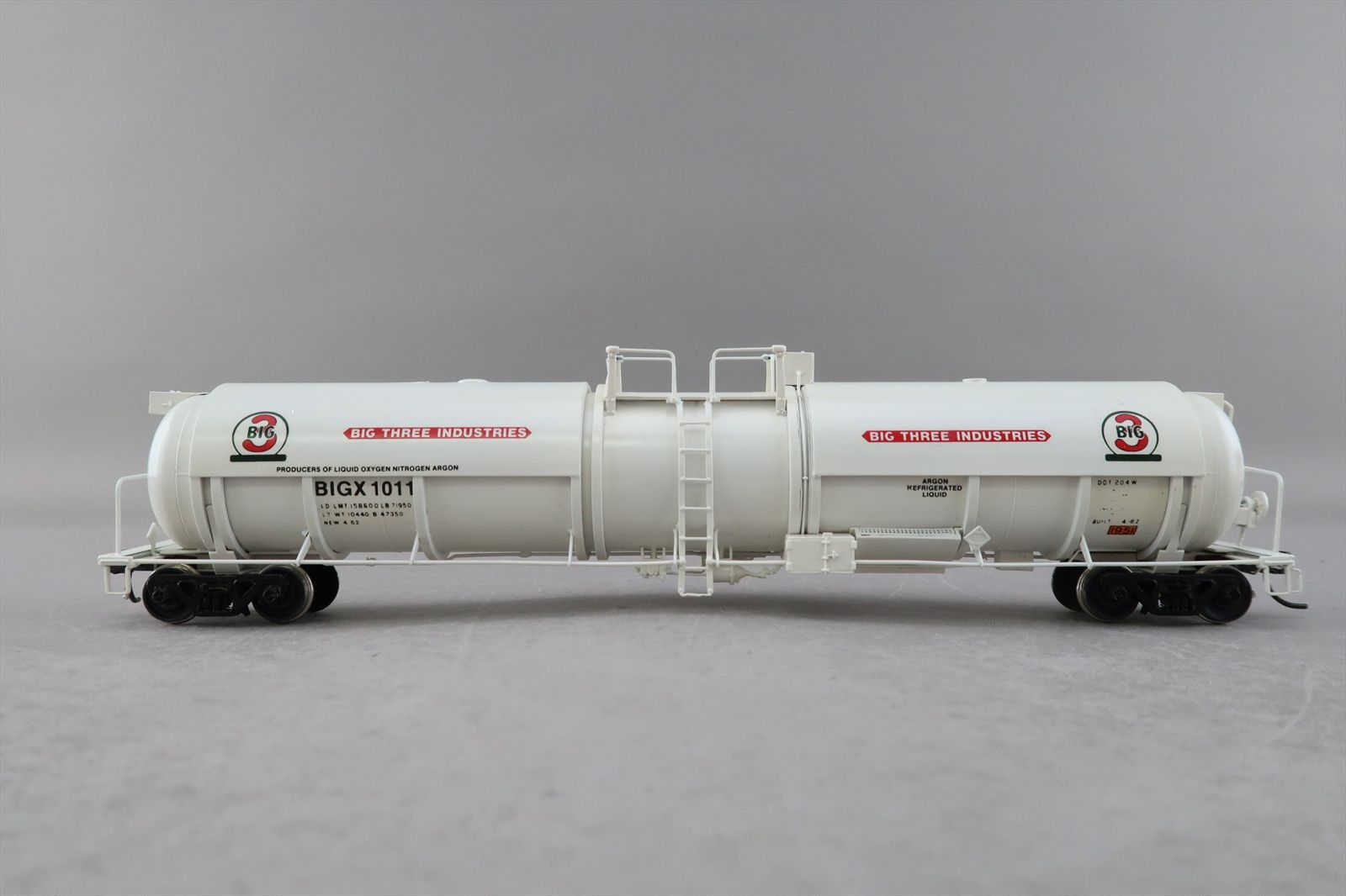 HO Brass Model - OMI 3168 UTLX BIGX Big Three Industries Tank Liquid ...