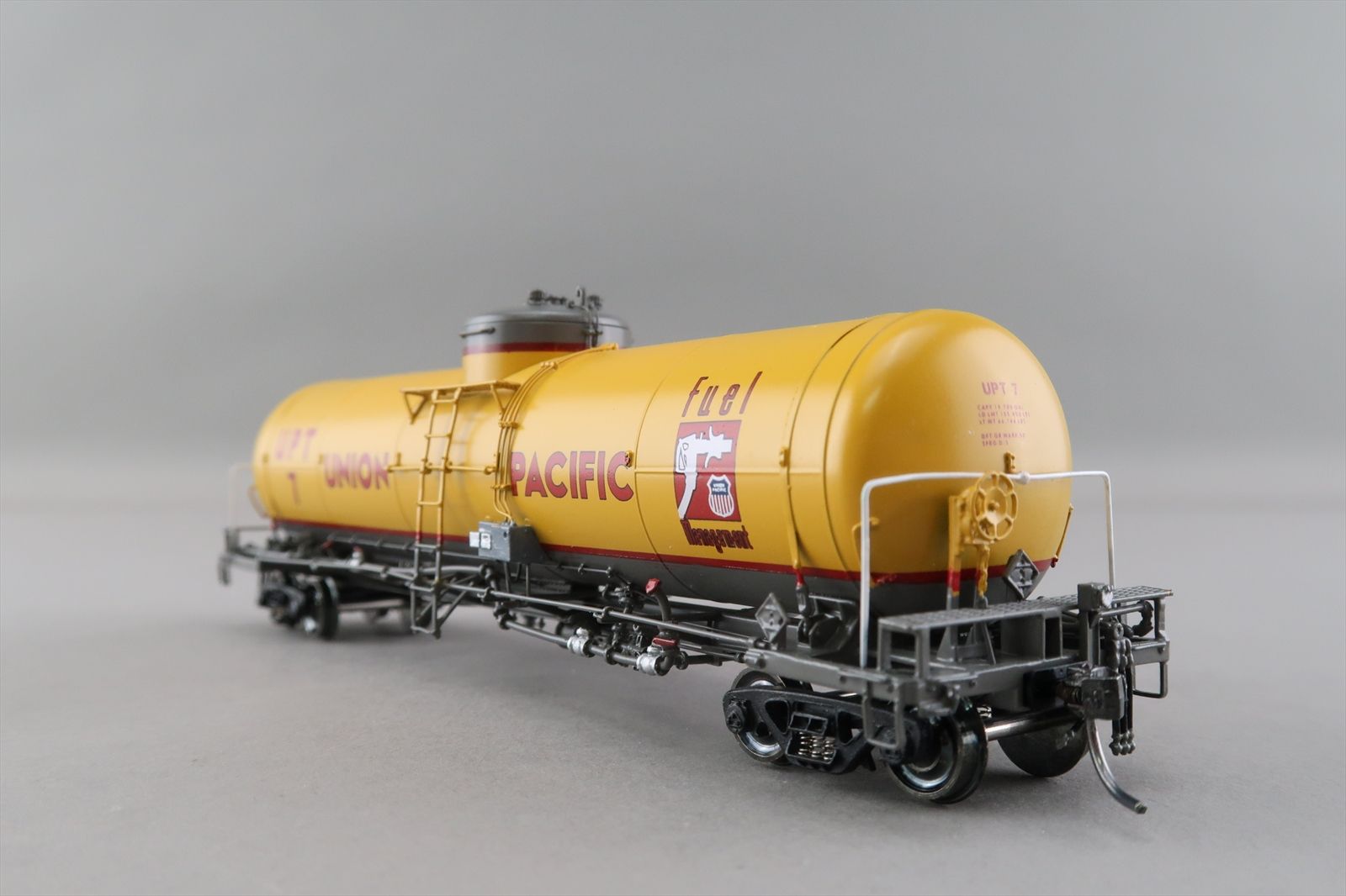 HO Brass Model - OMI 3351.1 UP UPT Union Pacific 20,000 Gallon Diesel ...