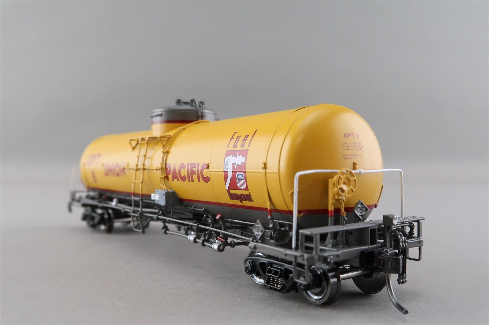HO Brass Model - OMI 3351.1 UP UPT Union Pacific 20,000 Gallon Diesel ...