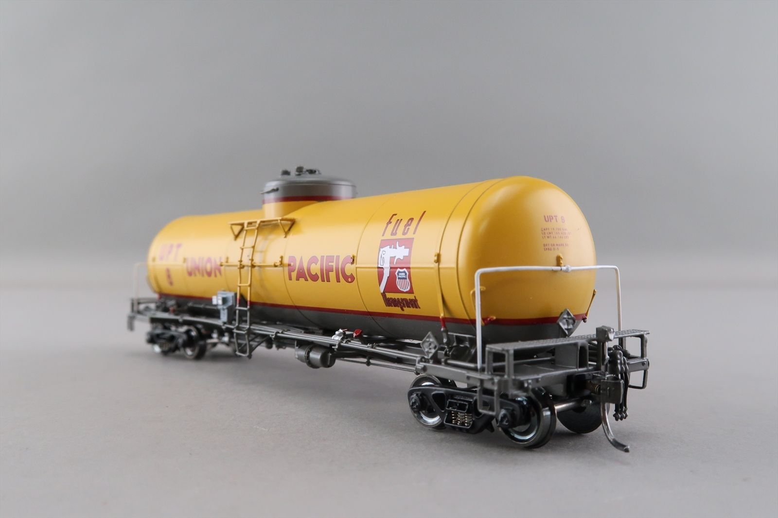 HO Brass Model - OMI 3351.1 UP UPT Union Pacific 20,000 Gallon Diesel ...