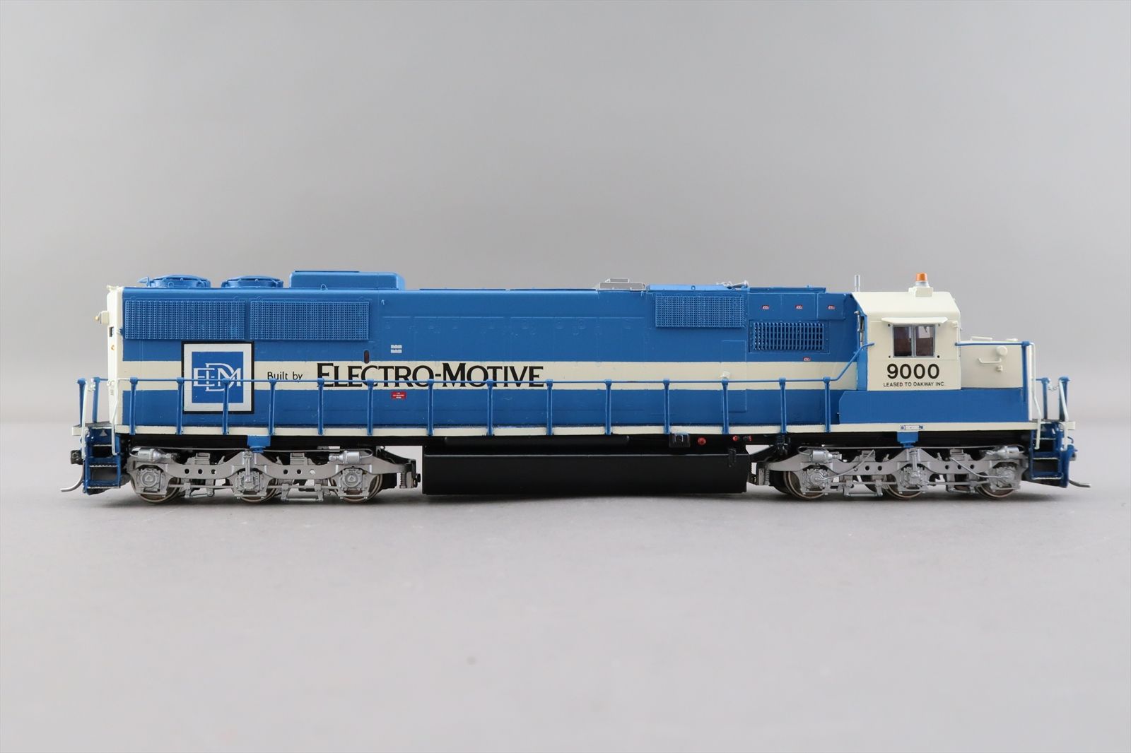 HO Brass Model - OMI 5047 Oakway Leasing GM EMD SD60 Demo Demonstrator #9000 - Custom - 1988 Run ...