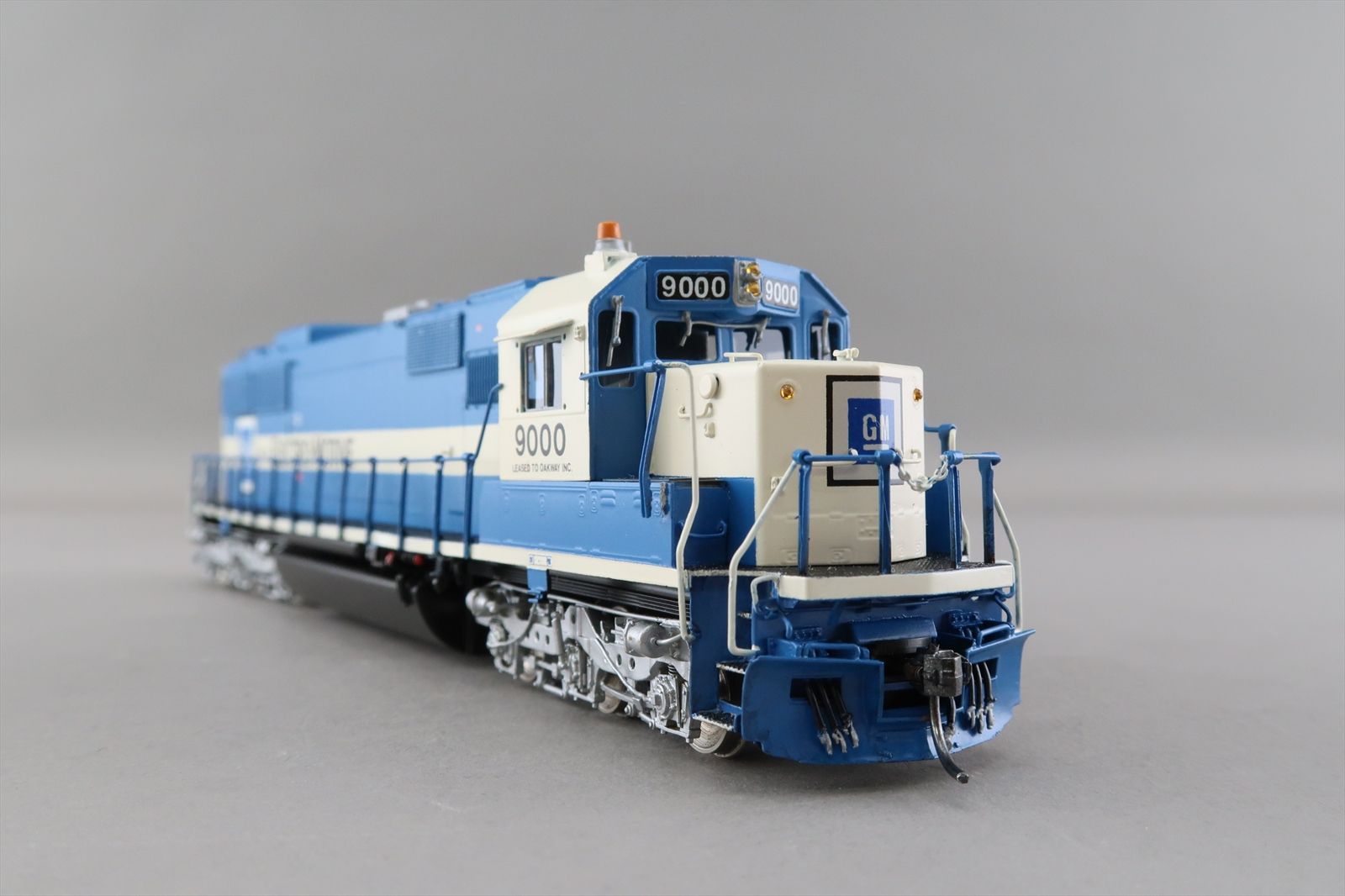 HO Brass Model - OMI 5047 Oakway Leasing GM EMD SD60 Demo Demonstrator #9000 - Custom - 1988 Run ...