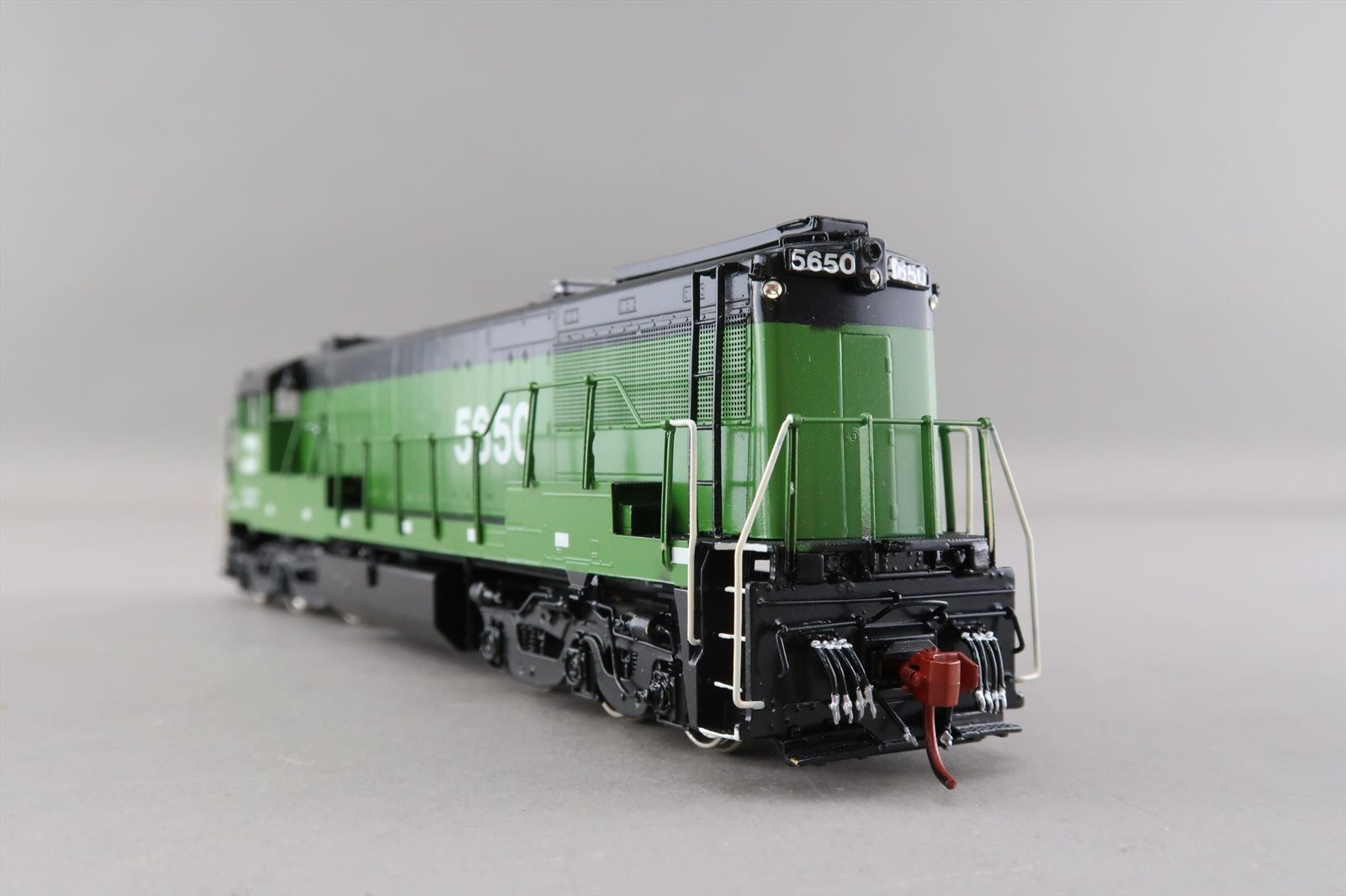 HO Brass Model - OMI 1956 BN Burlington Northern GE U28C Type I #5650 - Pro Paint by Bill ...