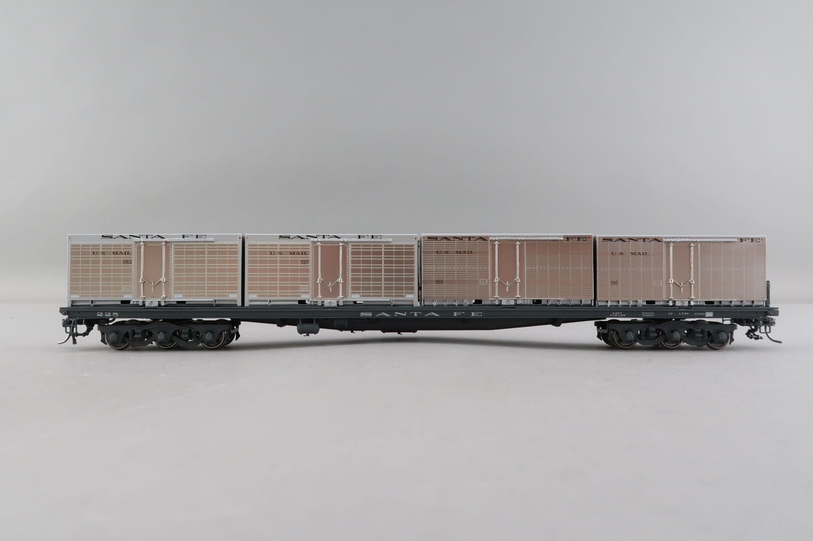 HO Brass Model - TCY 0477.1 AT&SF Santa Fe Mail Container Flat w ...
