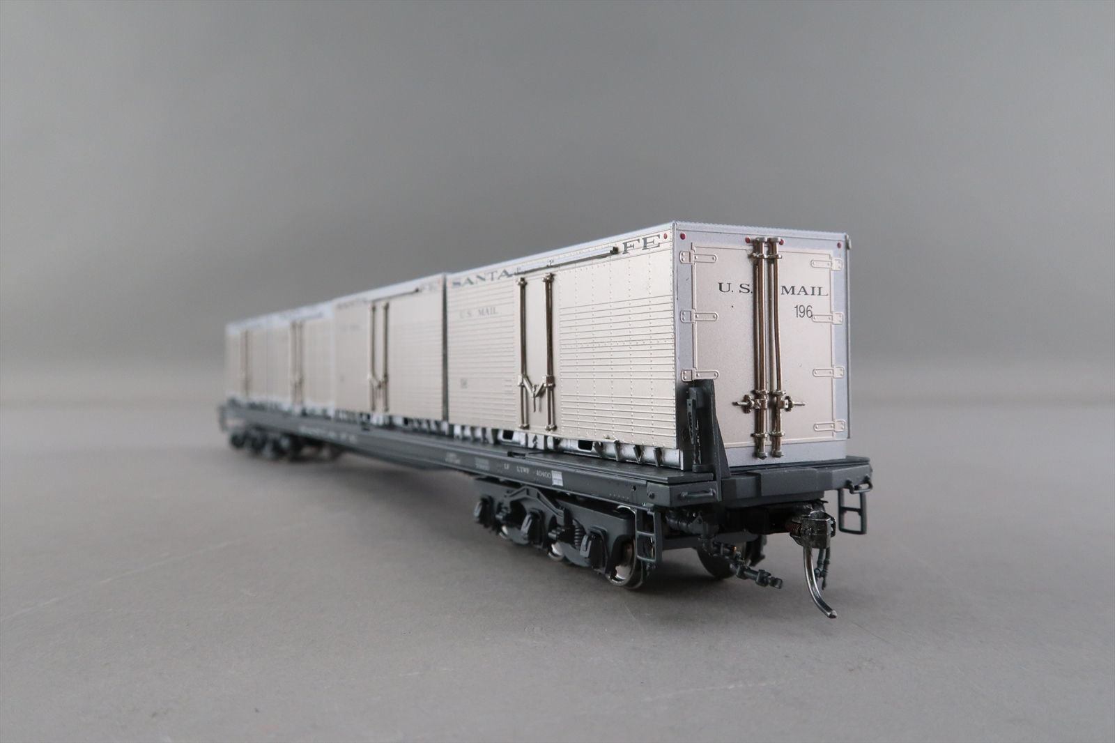 HO Brass Model - TCY 0477.1 AT&SF Santa Fe Mail Container Flat w ...