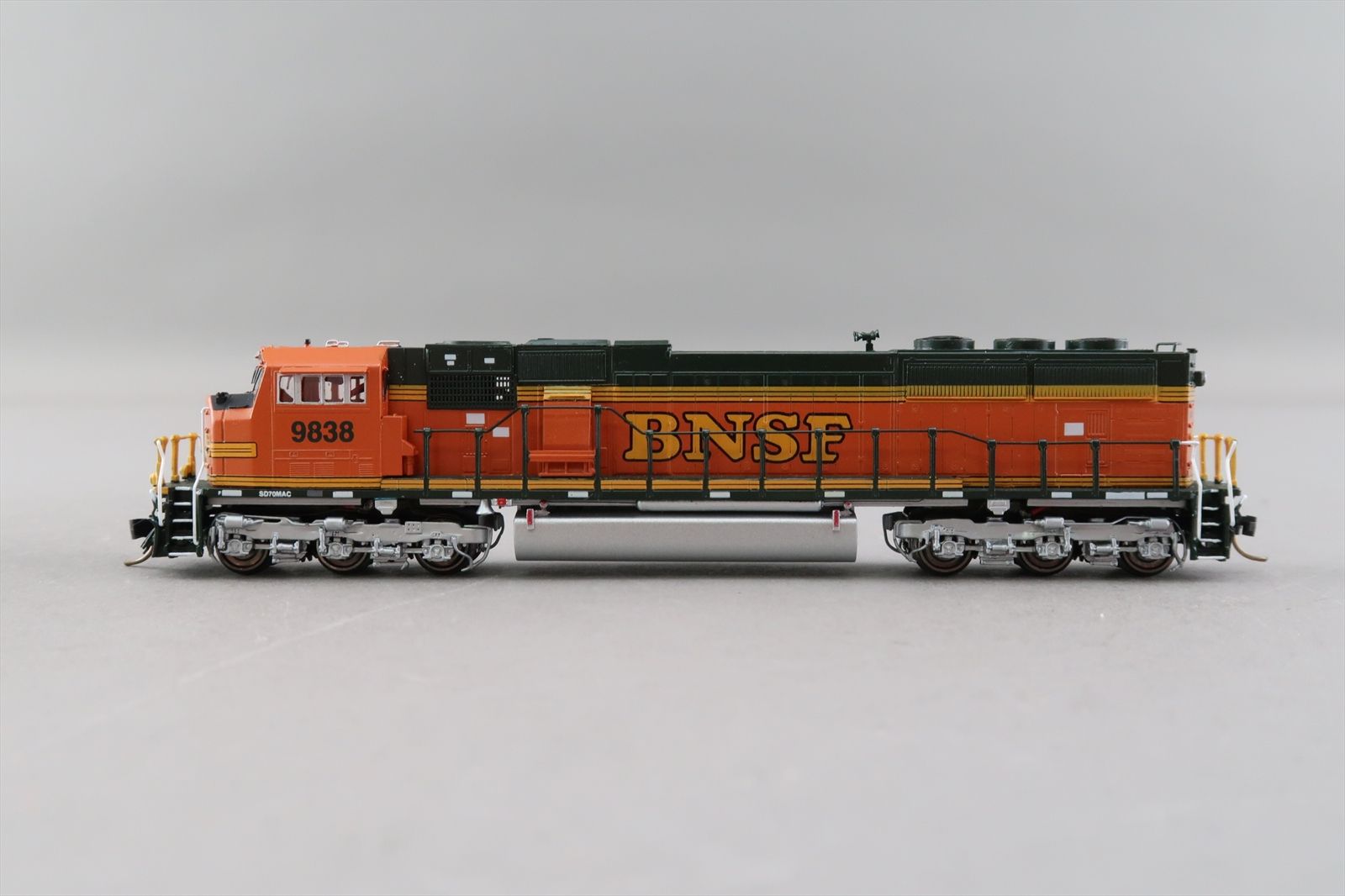 N Brass Model - OMI 2850.1 BNSF Burlington Northern Santa Fe SD70MAC #9838 - F/P - 1998 Run - Ajin