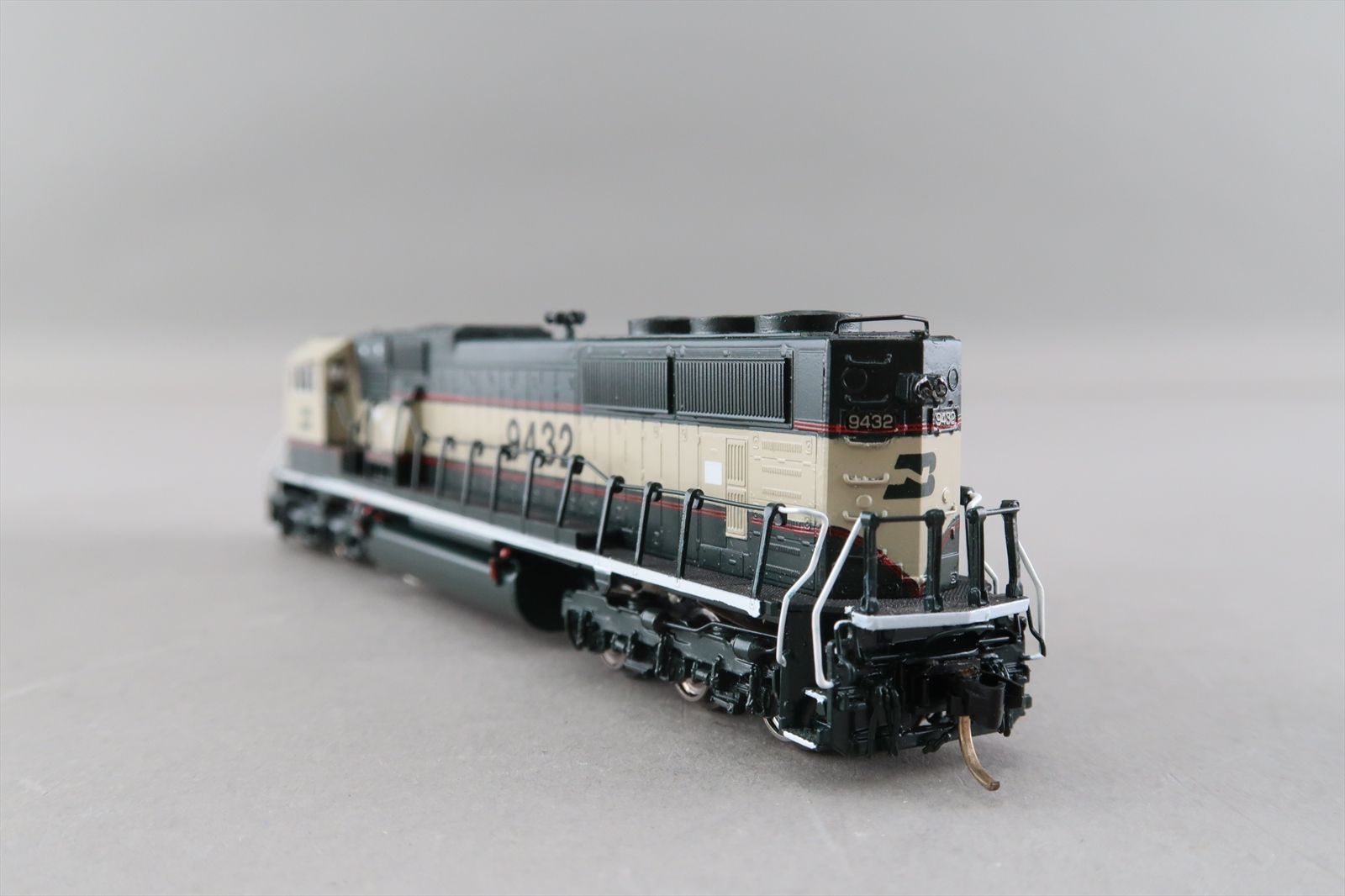 N Brass Model - OMI 2847.1 BN Burlington Northern SD70MAC #9432 - F/P - 1998 Run - Ajin