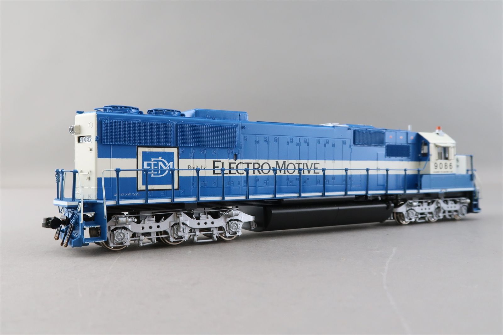 HO Brass Model - OMI 5047.1 Oakway Leasing GM EMD SD60 Demo Demonstrator #9086 - F/P CPOMI ...