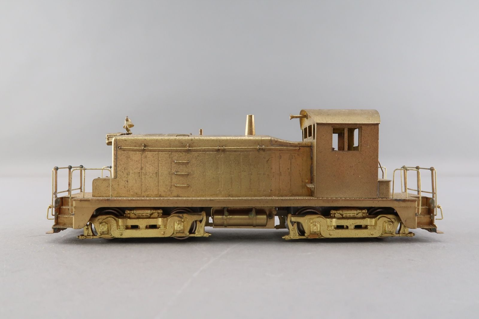 HO Brass Model - Alco D-140 EMD SW-1 Diesel Switcher - Unpainted - KMT