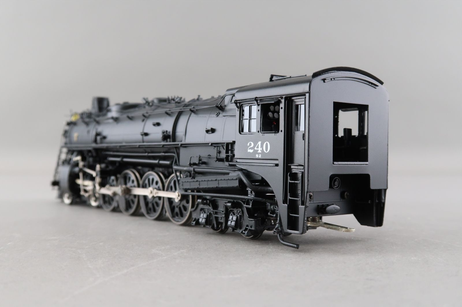 HO Brass Model - OMI 1587.1 Milwaukee S2 4-8-4 Round Boiler Front #240 ...