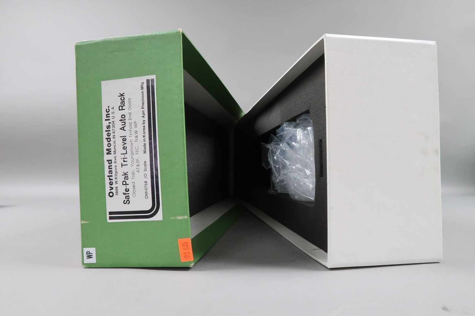 O Brass Model - OMI 0768 WP Western Pacific Safe-Pak Tri-Level Auto ...