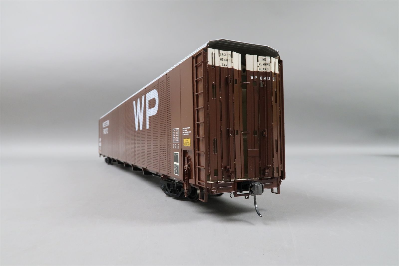 O Brass Model - OMI 0768 WP Western Pacific Safe-Pak Tri-Level Auto ...