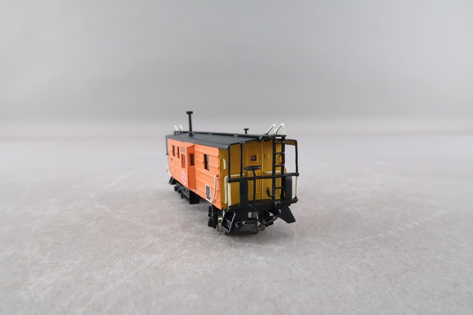 N Brass Model - OMI 2829.1 Milwaukee Road Bay Window Ribbed Caboose ...