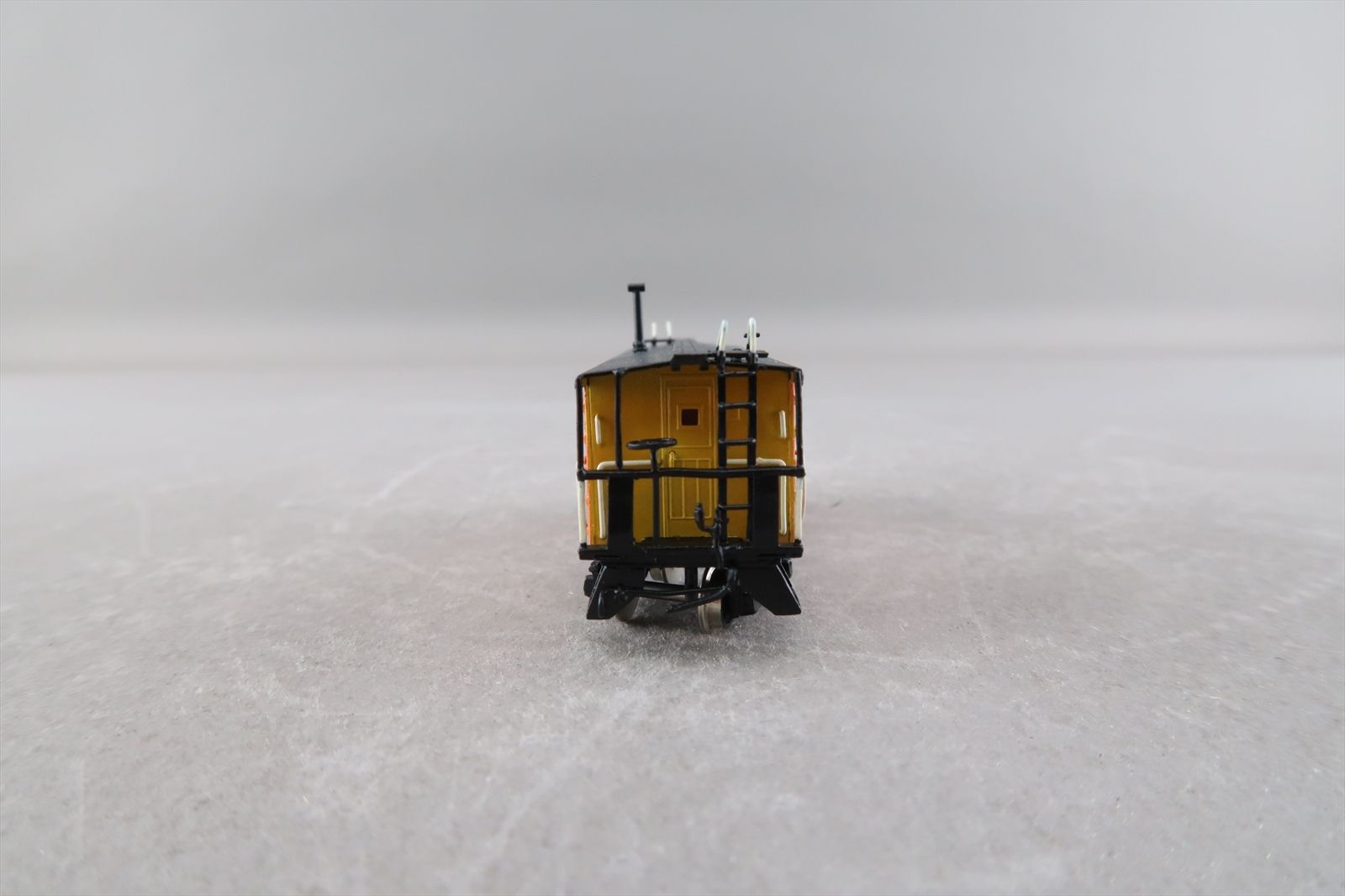 N Brass Model - OMI 2829.1 Milwaukee Road Bay Window Ribbed Caboose ...